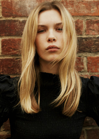 Women - The Squad Management