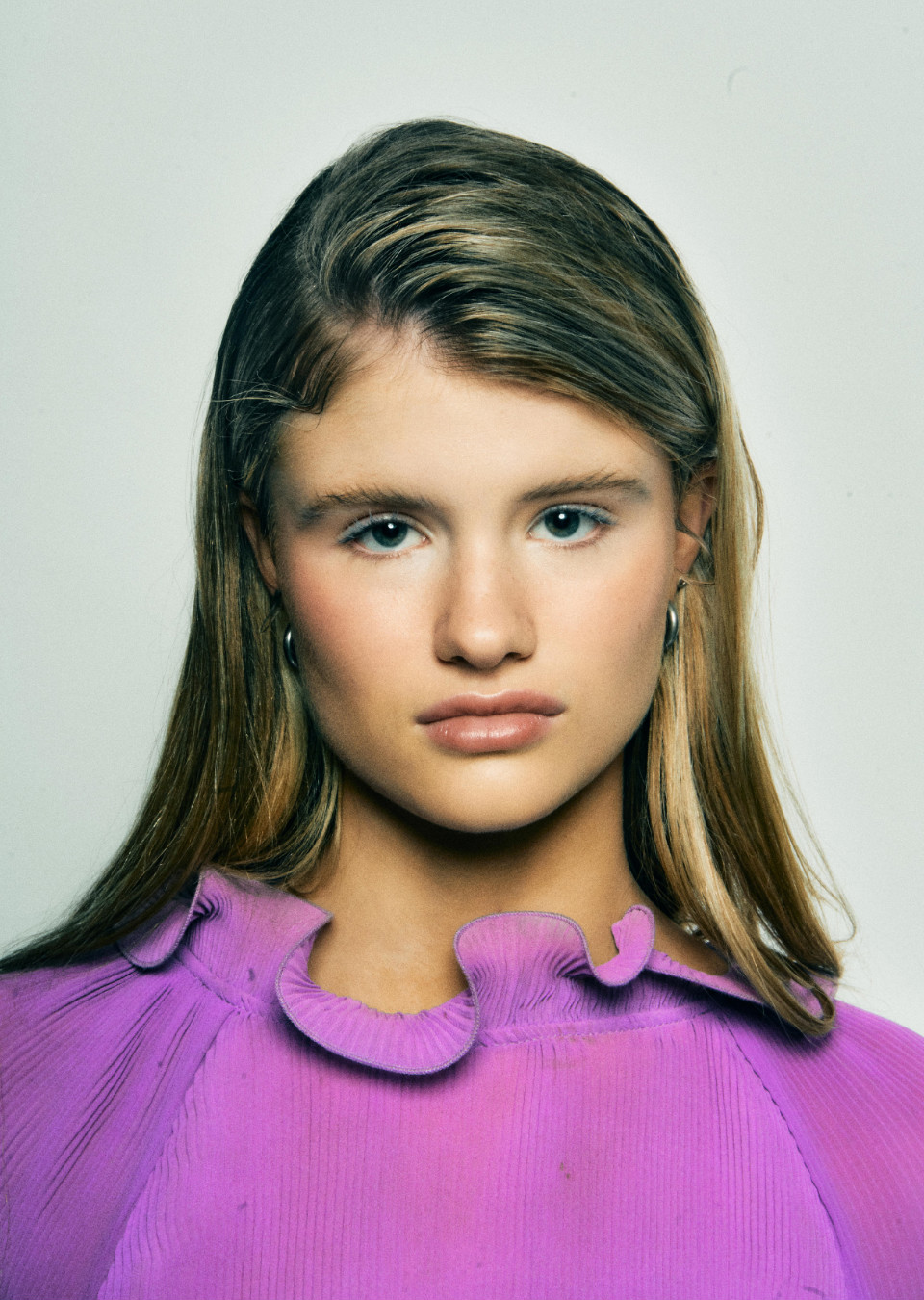 ELLA STANTON - The Squad Management