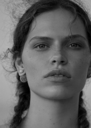 Mainboard | DOMINIQUE Models Agency | BXL