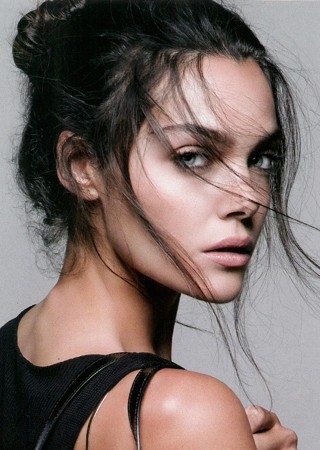 Mainboard | DOMINIQUE Models Agency