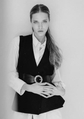 Mainboard | DOMINIQUE Models Agency | BXL